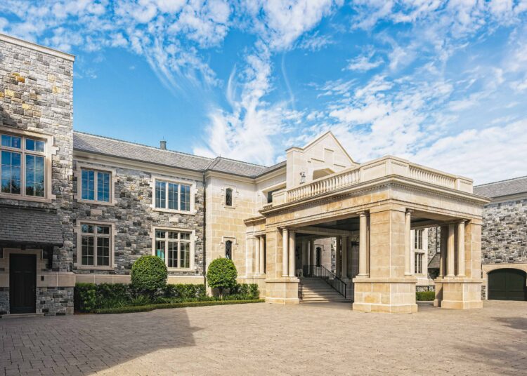 Home & Garden - Tampa Magazine