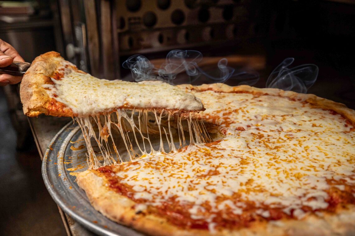 Eddie & Sam's - Tampa Magazine